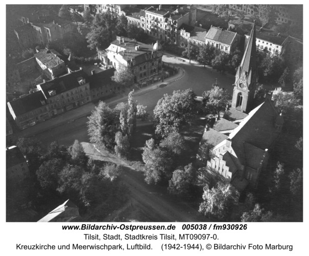 Bildarchiv Ostpreußen, Tilsit, Kreuzkirche und Meerwischpark, Luftbild